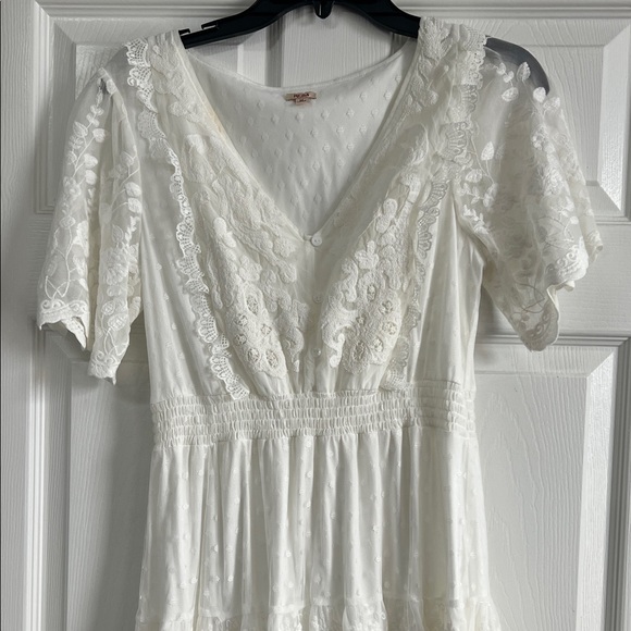 Reba | Dresses | Reba White Lace Maxi Dress | Poshmark